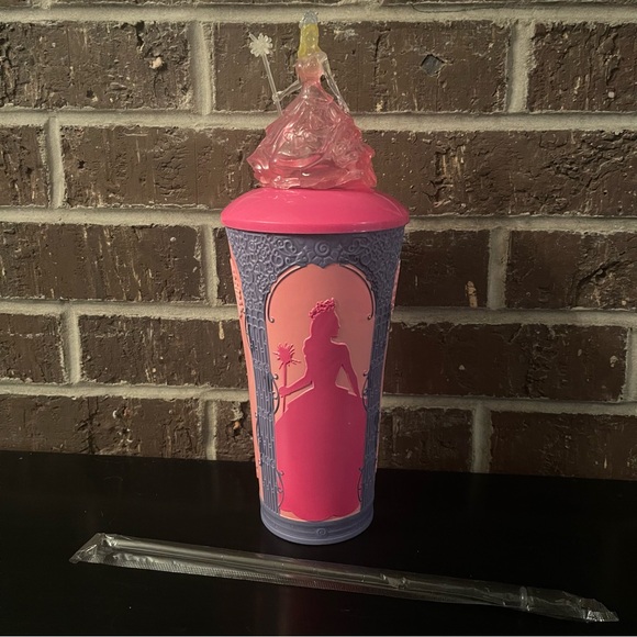 AMC | Dining | Wicked Amc Glinda Collectible Cup | Poshmark